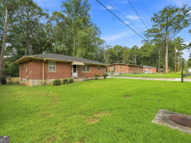 126 E Mimosa Drive