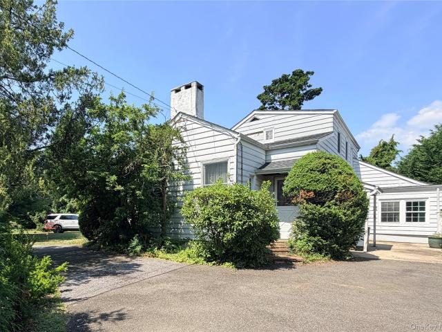 126 Eaton Lane