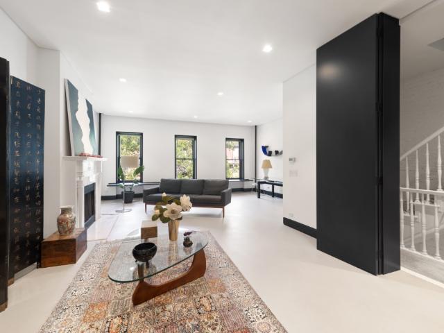126 East 62nd Street, New York, NY