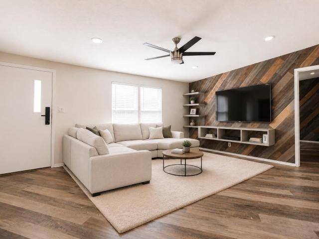 126 Esperanza Dr