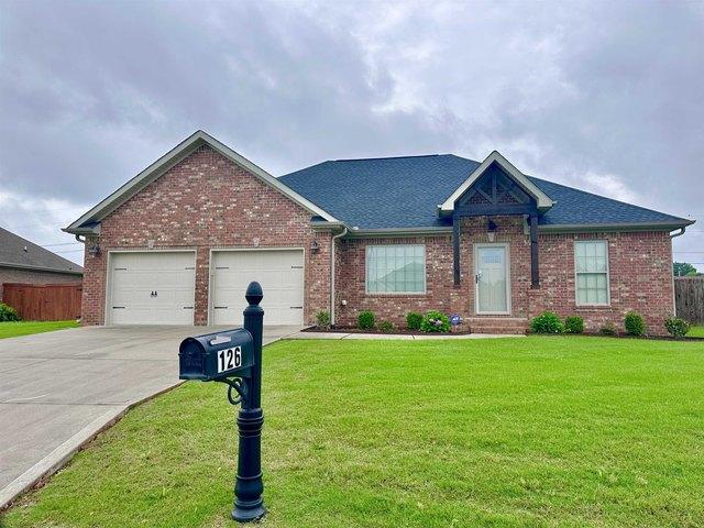 126 Fox Loop, Muscle Shoals, AL 35661