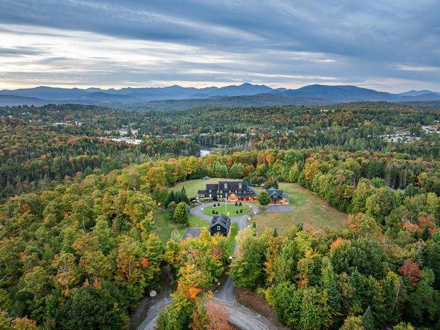 126 Forest Brook Dr, Lake Placid, NY 12946