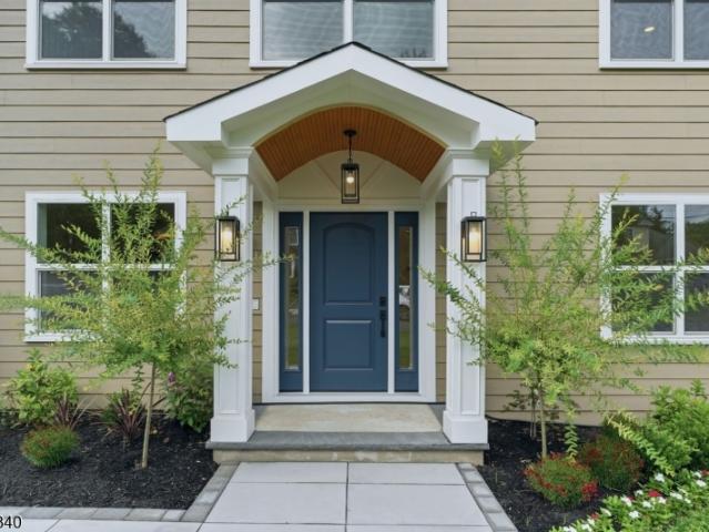 126 Fieldstone Dr