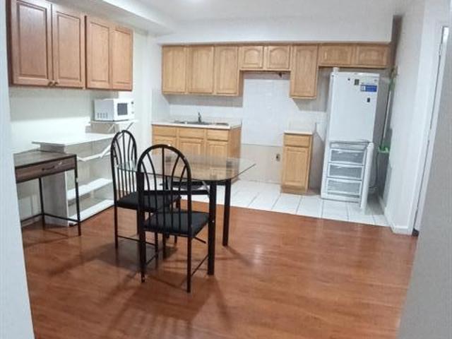 126 Fulton Ave