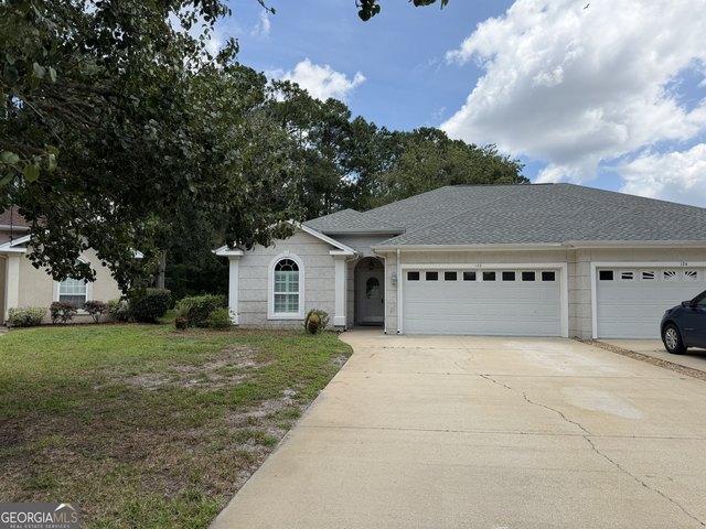 126 Kathryne Bailey Dr, Kingsland, GA 31548