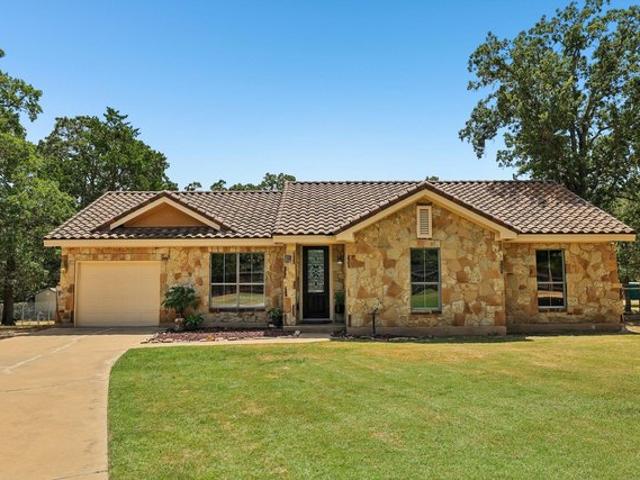 126 King St, Bastrop, TX 78602