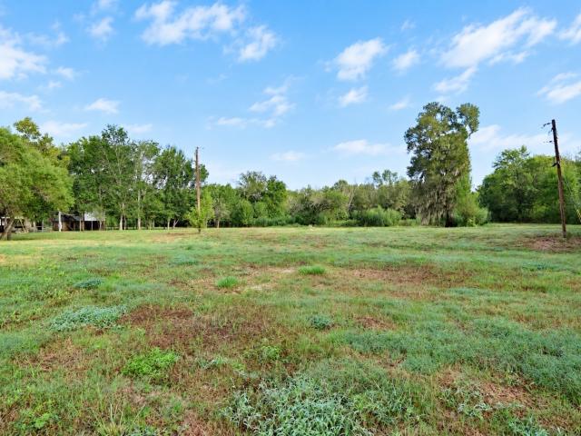126 Kings Point Rd