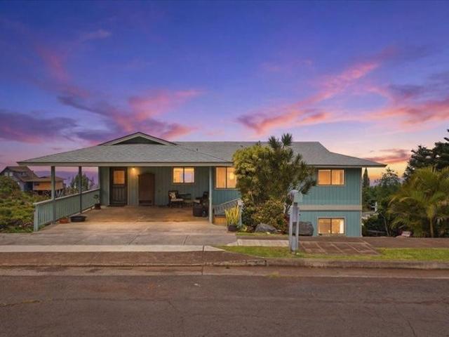 126 Kulalani Dr, Kula, HI 96790