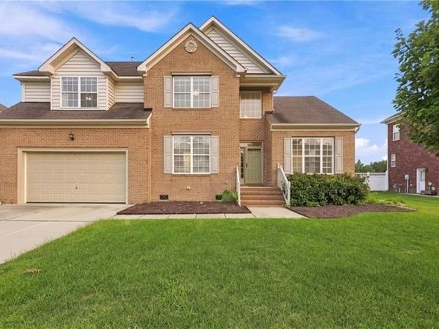 126 Hawks Nest Ln, Suffolk, VA 23435
