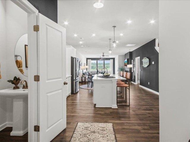126 Herrick Pl, Greenville, SC 29611