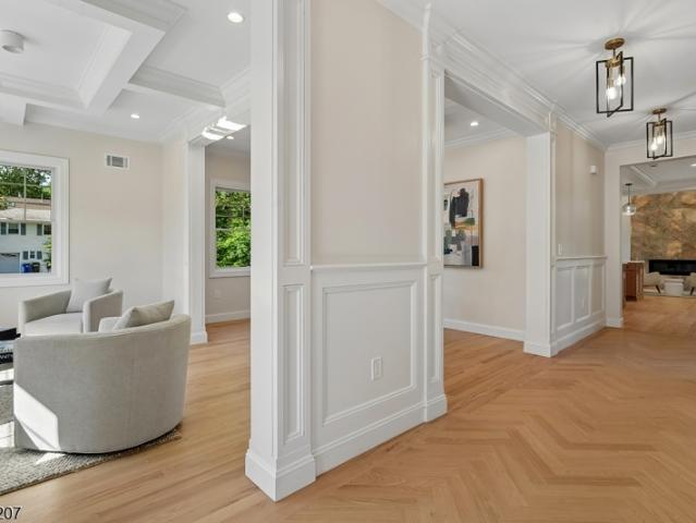 126 Hickson Dr