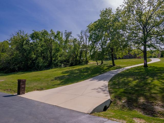 126 Hidden Valley Rd