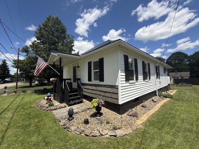 126 Highway Barn Rd, Punxsutawney, PA 15767