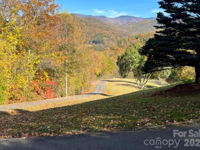 126 Hillcrest Drive