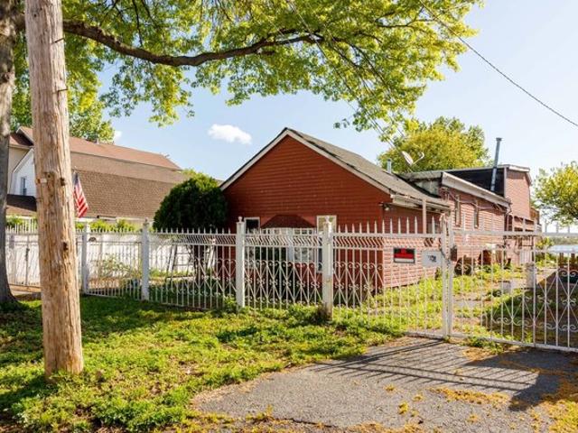126 Husson Ave, Bronx, NY 10473