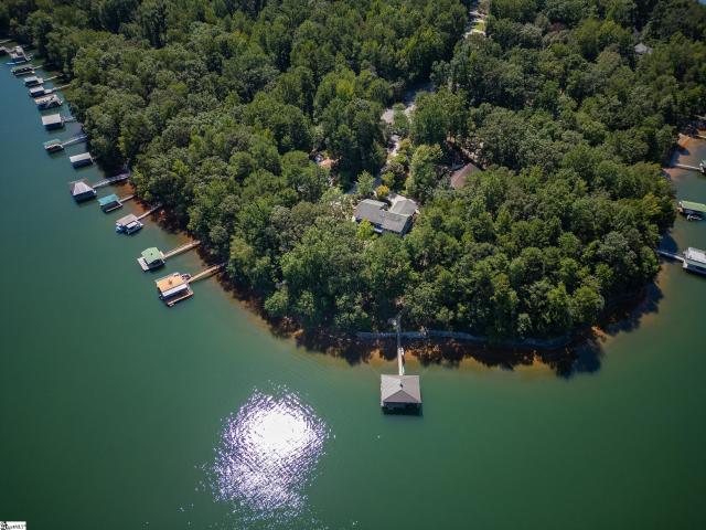 126 Indian Hill