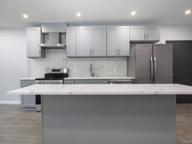 126 Innis Avenue 2