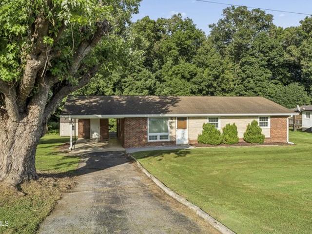126 Joe Hale Dr, Gray, TN 37615