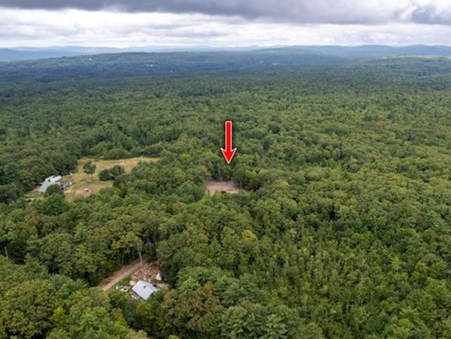 126 Oak Hill Rd, Lebanon, ME 04027