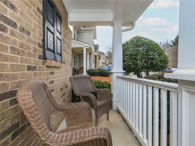 126 Oakview Passage