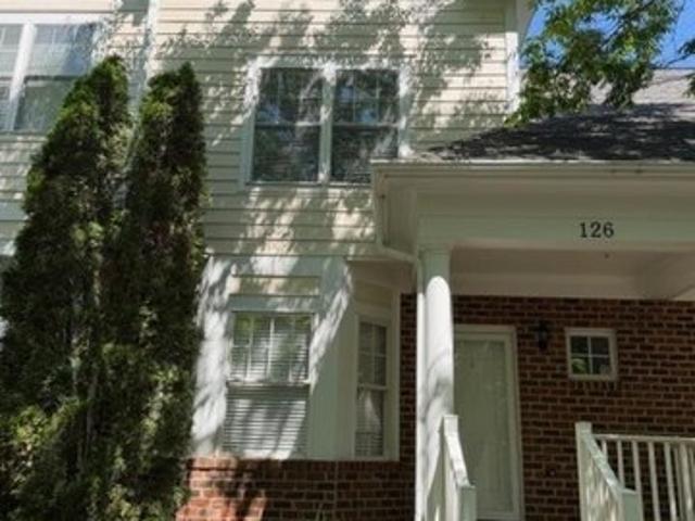 126 Old Fifth Cir, Charlottesville, VA 22903