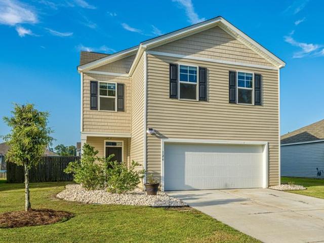 126 Lagoona Dr, Summerville, SC 29483