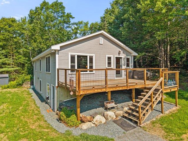 126 Lakes Ln, Ellsworth, ME 04605