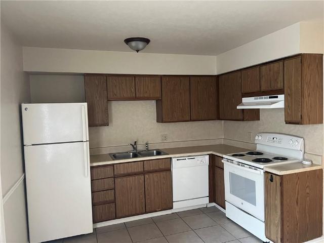126 Lakewood Drive # 44