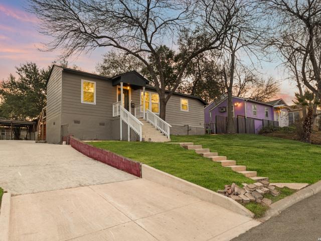 126 Lincolnshire Dr, San Antonio, TX 78220 | MLS #1939 | Compass