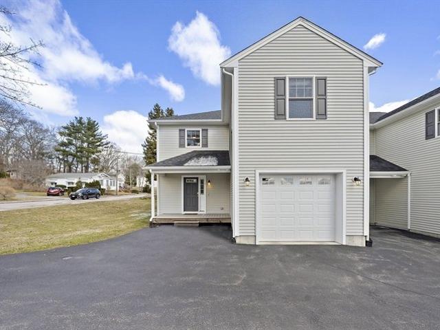 126 Linden St Apt A, Attleboro, MA 02703