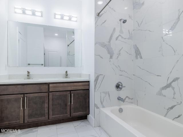 126 Main St, Unit 403, Matawan, NJ 07747 | MLS #22600