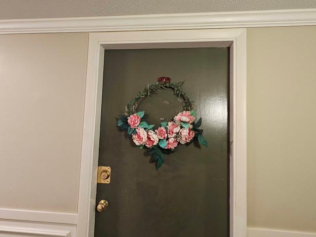 126 Mammoth Road # Unit4