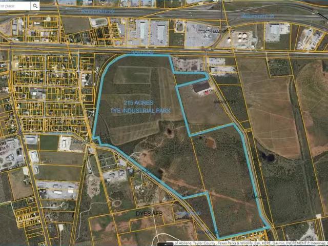 126 Market St, Tye, TX 79563