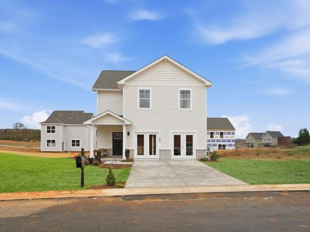 126 Meadow Ridge Way, Staunton, VA 24401