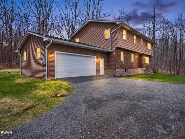 126 Meadow View Cir, Shohola, PA 18458