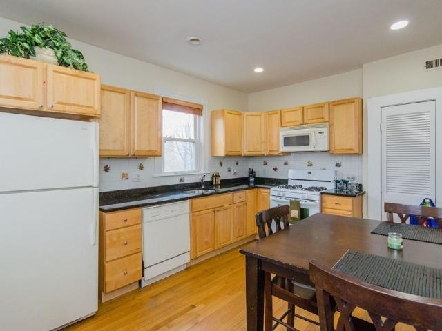 126 Minden St, Unit 3, Boston, MA 02130 | MLS #73496 | Compass