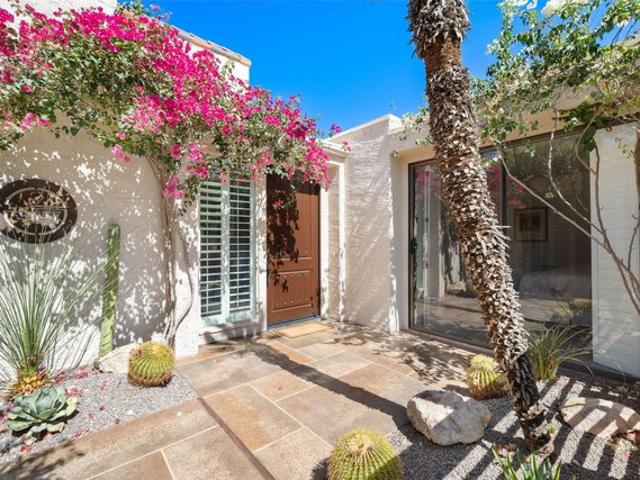 126 Mission Hills Dr, Rancho Mirage, CA 92270