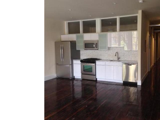 126 N 3rd St #3 Philadelphia, PA 19106