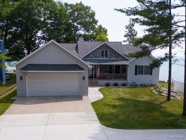 126 N Baldwin Resort Rd, East Tawas, MI 48730
