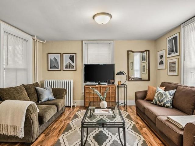 126 N Franklin St, Madison, WI 53703