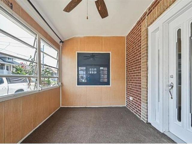 126 N Harvard Ave