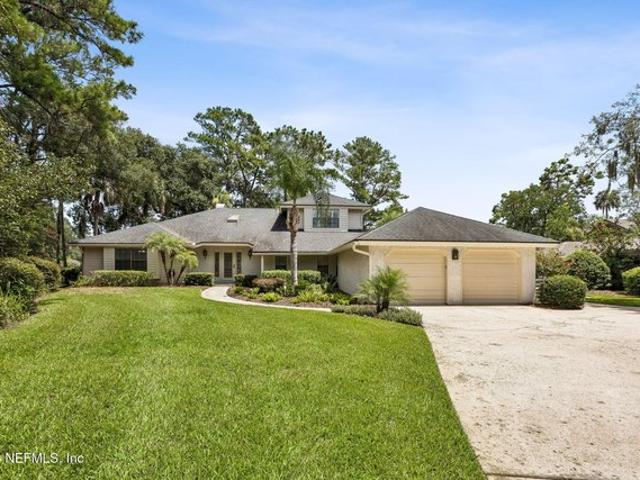 126 Nandina Cir, Ponte Vedra Beach, FL 32082