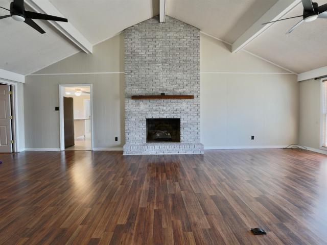 126 New Castle Dr