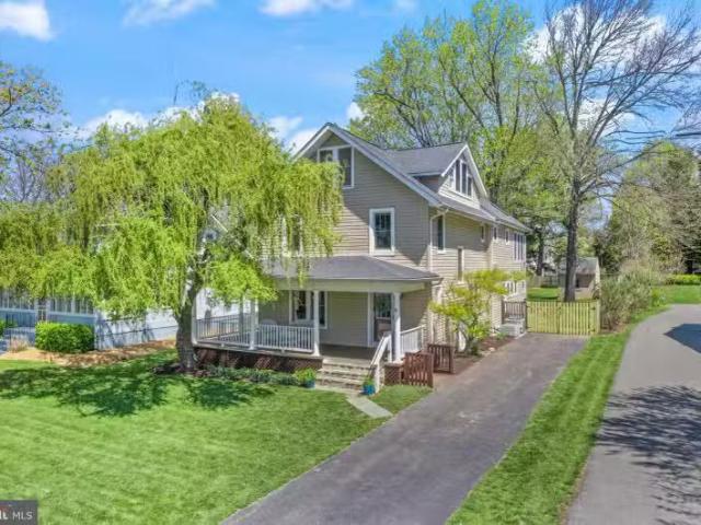 126 S 29th St, Purcellville, VA 20132 MLS VALO2093950