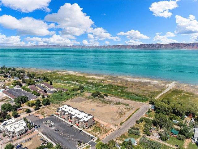 126 S Waters Edge Ln Unit 2, Garden City, UT 84028
