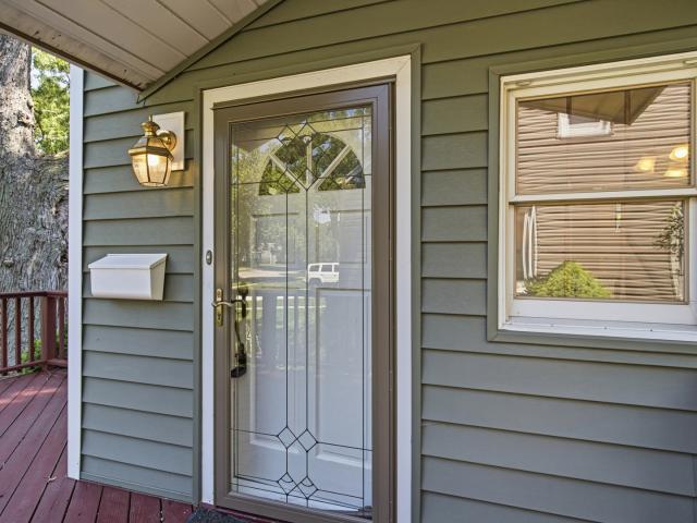 126 S Lodge Lane