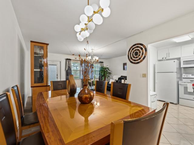 126 Southampton B, West Palm Beach, FL 33417 | MLS #B26012