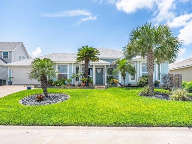 126 Sea View Dr, Aransas Pass, TX 78336