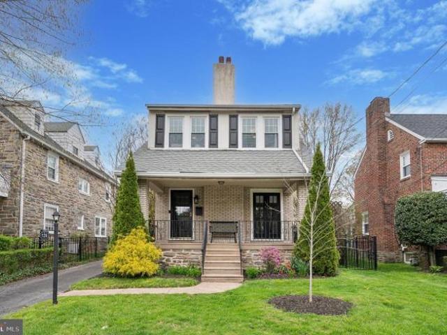 126 Sutton Rd, Ardmore, PA 19003