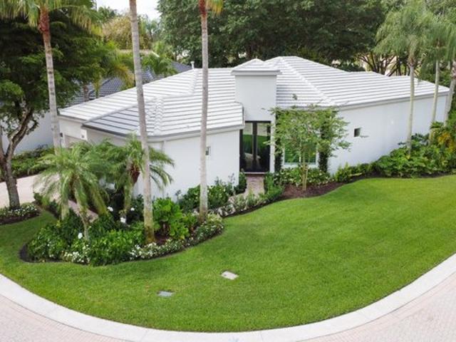 126 Sunset Cove Ln, Palm Beach Gardens, FL 33418